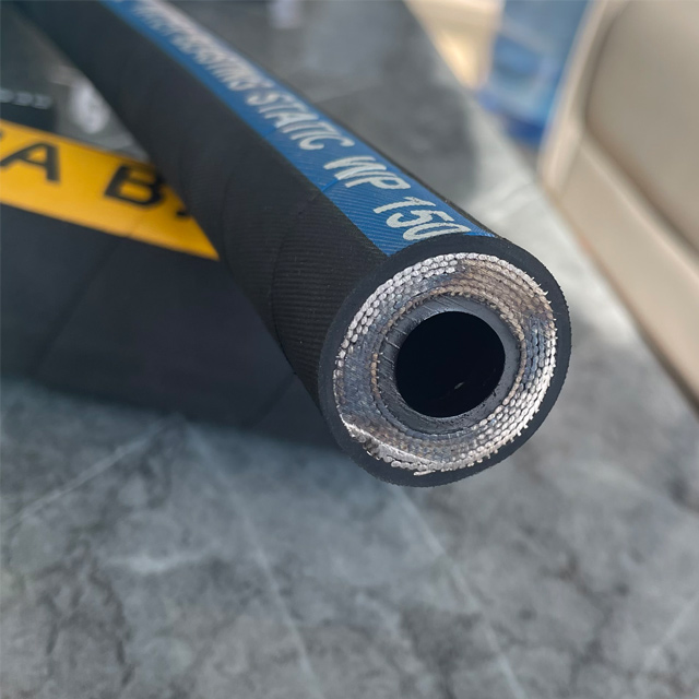 What is the purpose of hydraulic hose? - Link Industry